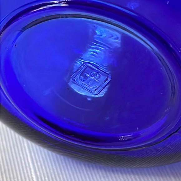 Anchor Hocking | Dining | Anchor Hocking Cobalt Blue Glass Creamer ...